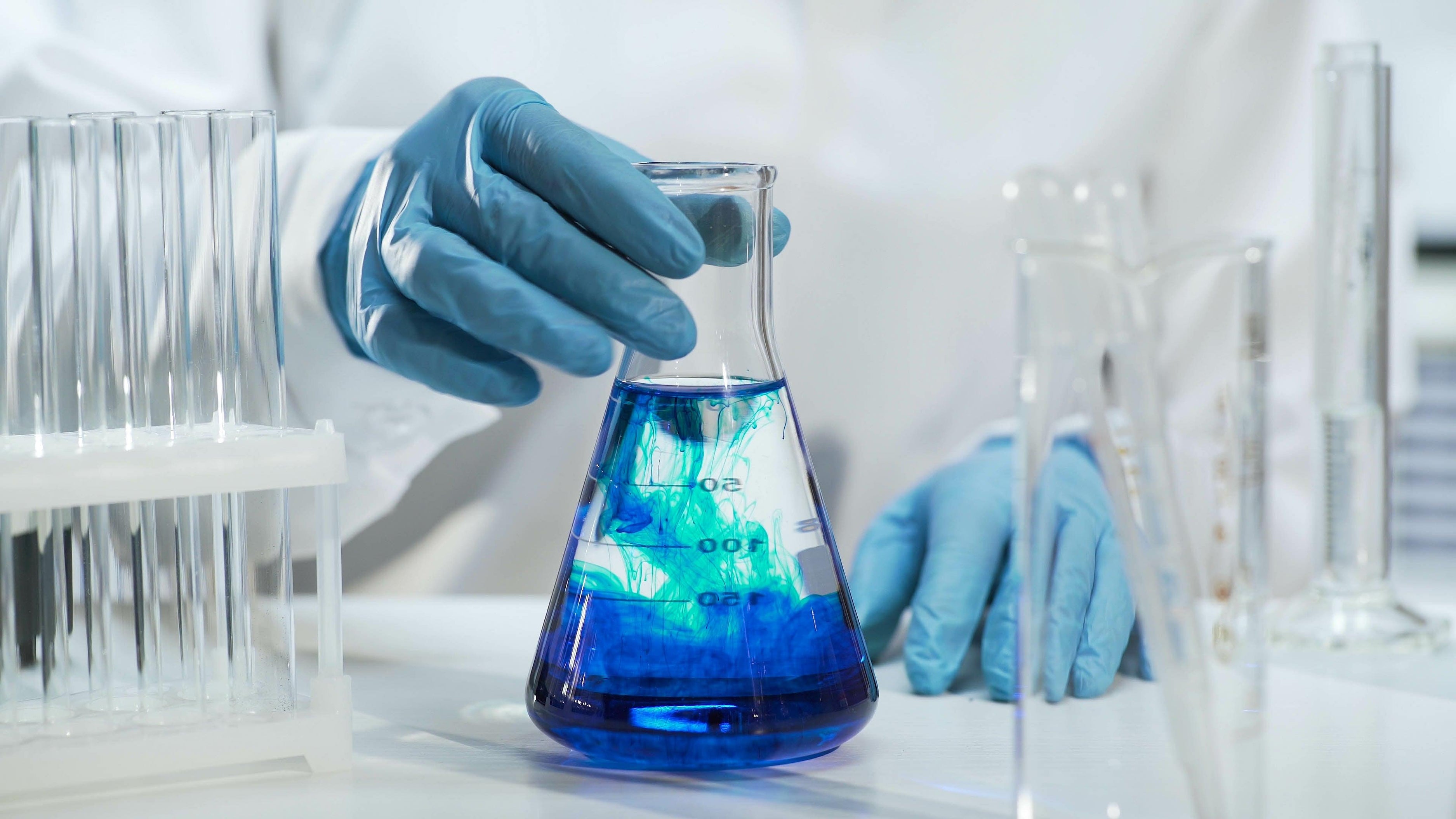 Health Risks of Formaldehyde for Salons, Hairdressers and Clients (and ...